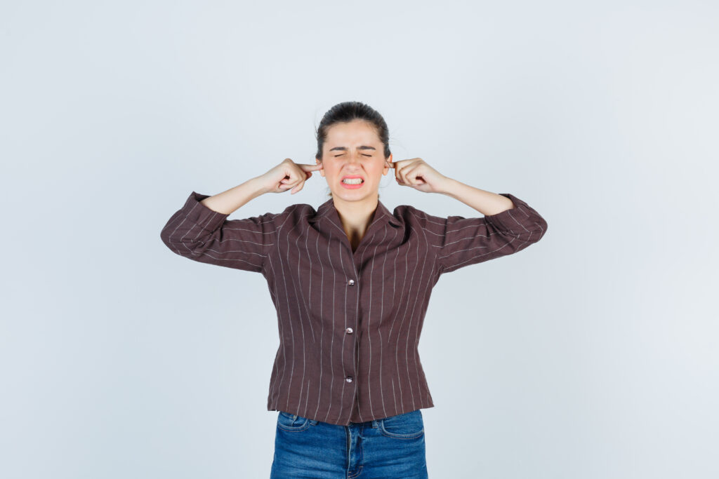Popping Sound in Ear Causes Symptoms and Safe Remedies